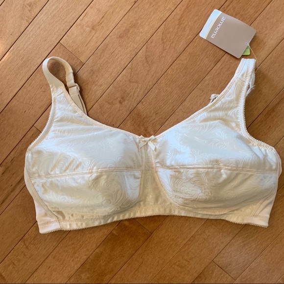 amoena | Intimates & Sleepwear | Nwt Amoena Size 36aa 36a 36c Dorothy ...